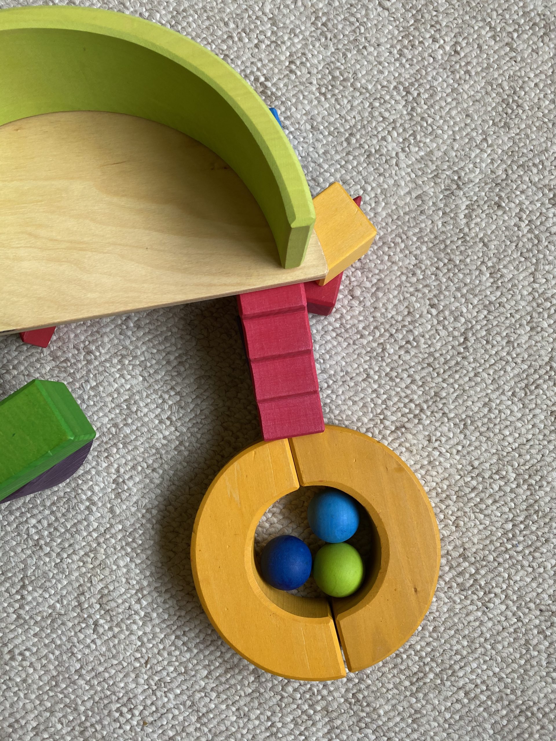 Ball Run: Basic, Stepped Roofs, Rainbow, Bridges, Semi-circles ...