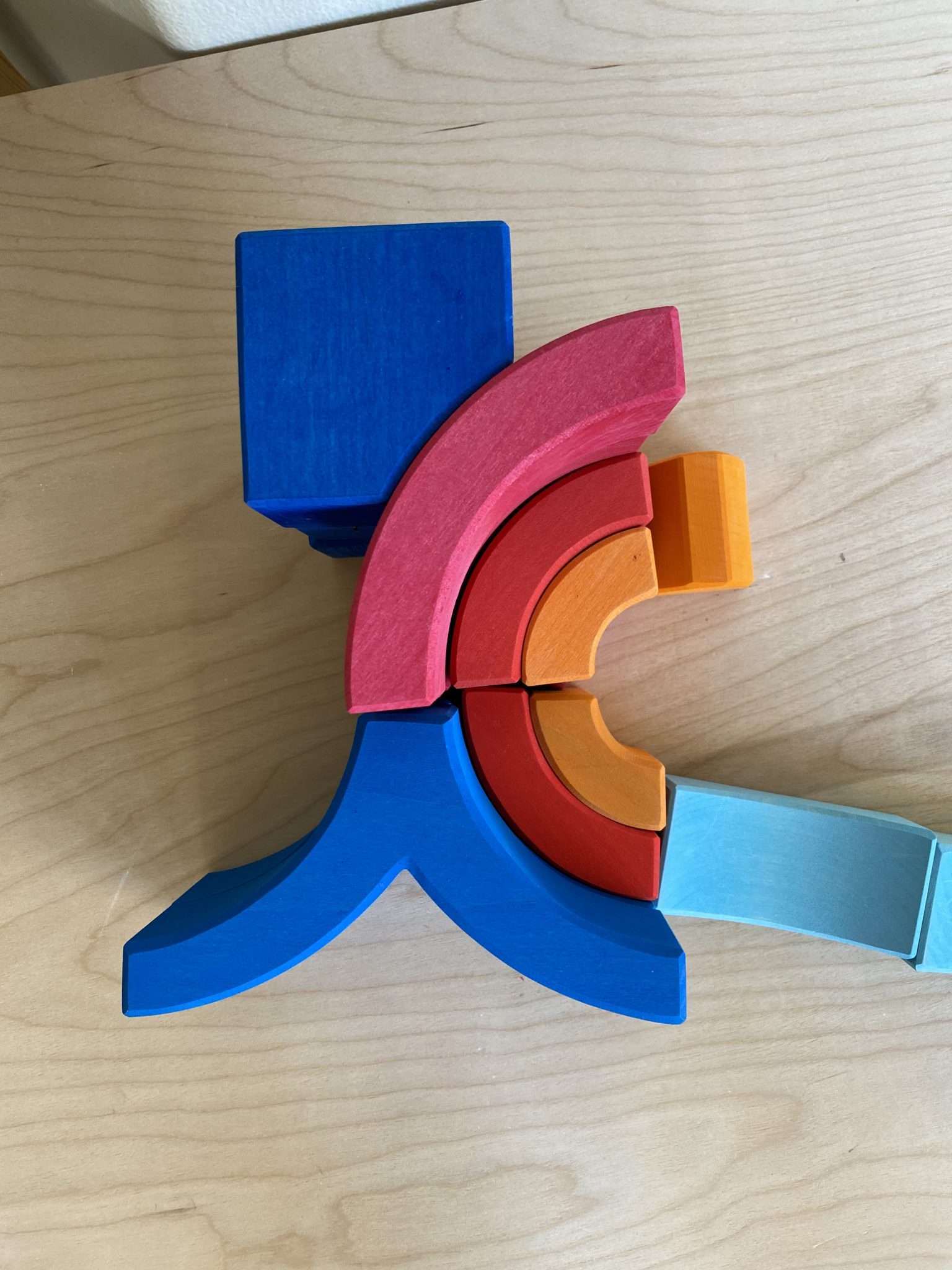 Bauspiel Blocks in Ball runs – Building With Rainbows